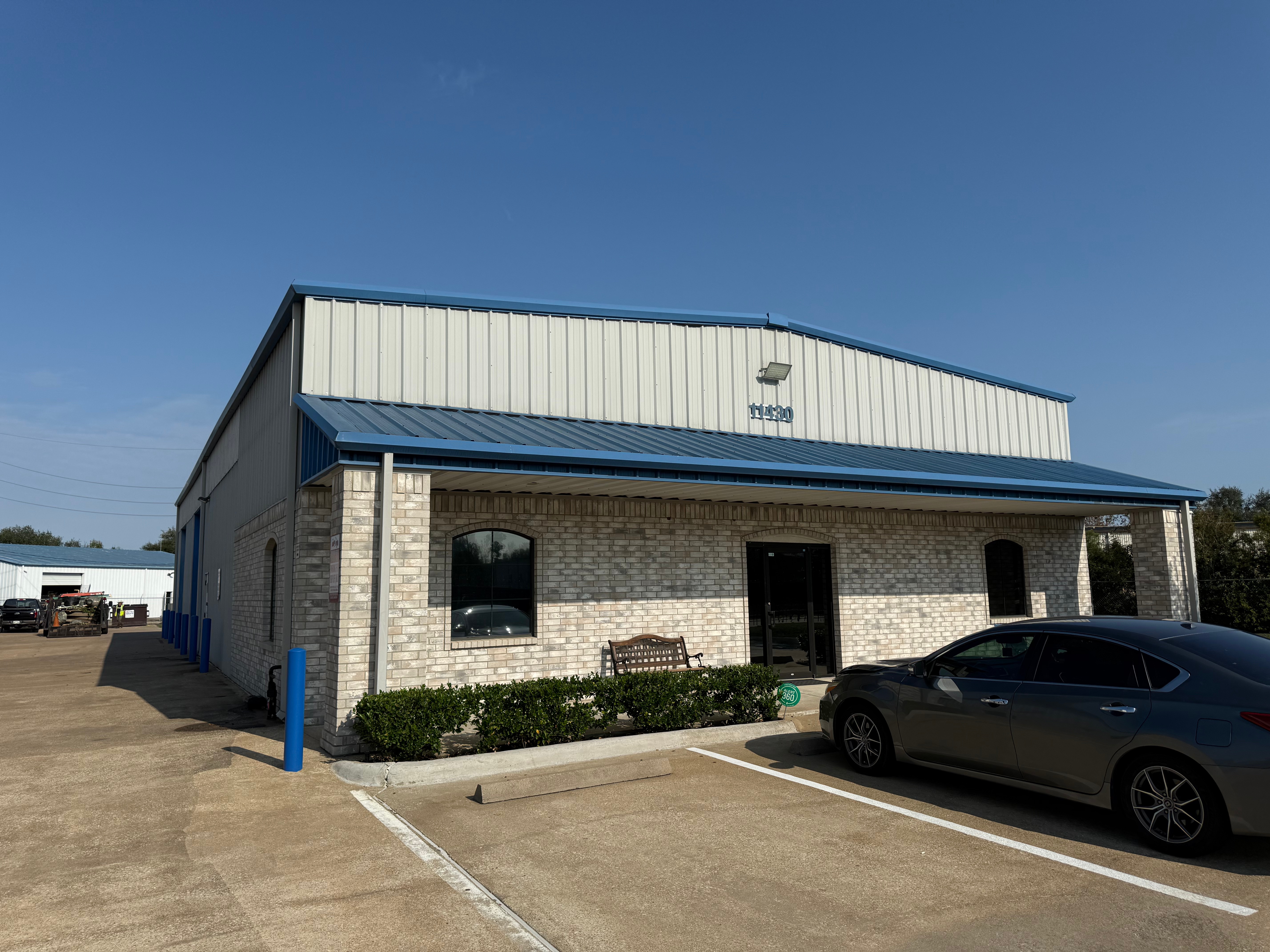 Arrow Steel LLC – Commercial & Industrial Metal Buildings